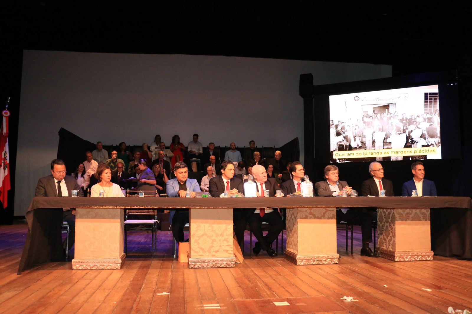 Nova diretoria da Associação Comercial e de Inovação toma posse em ...